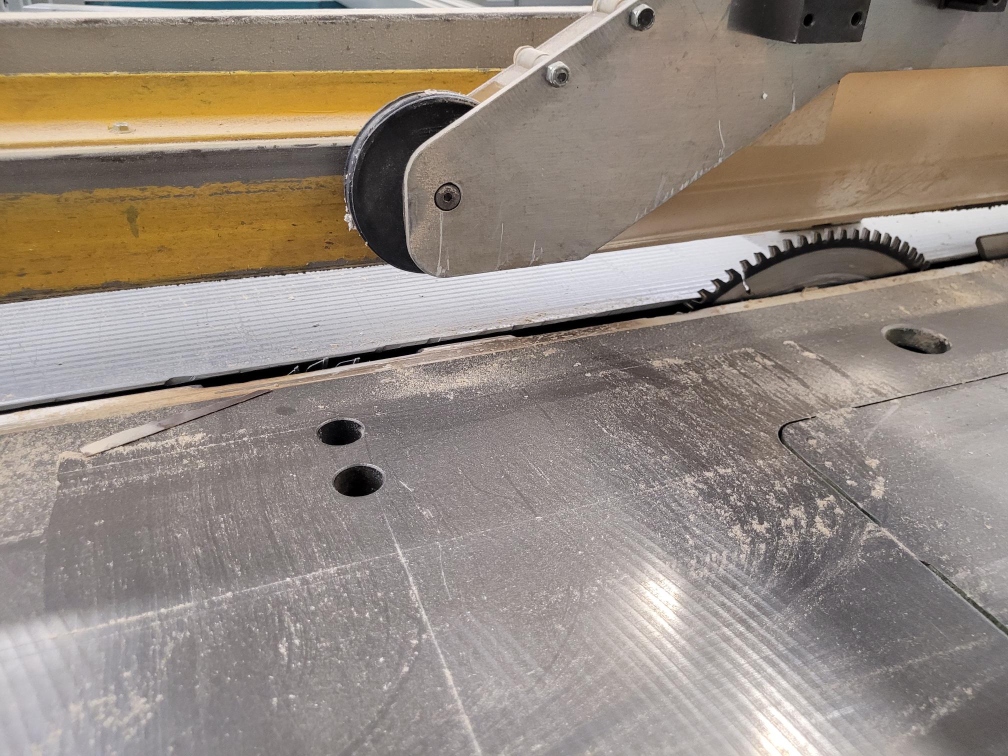 Scie a panneaux Griggio SC3200